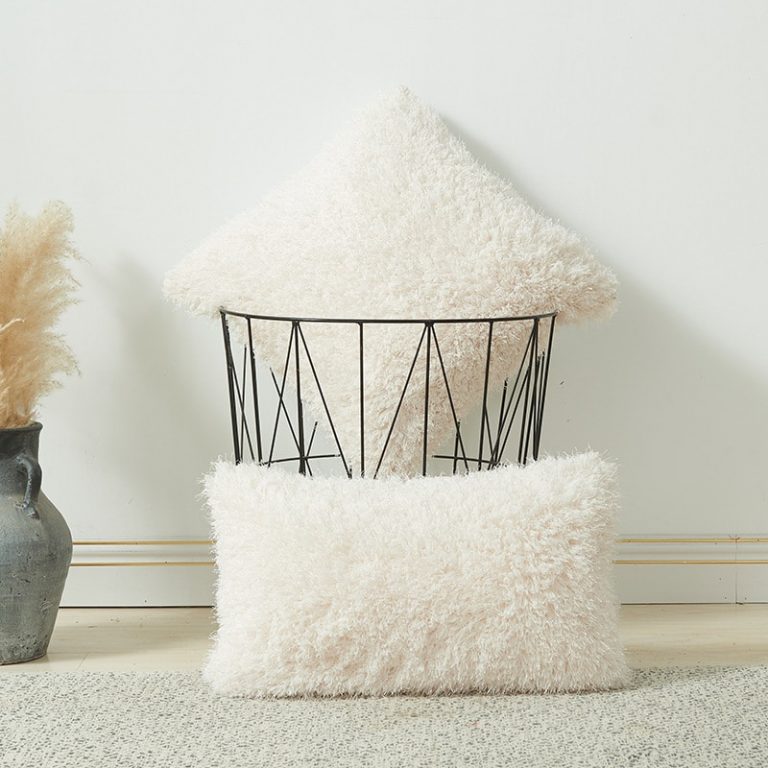 Teddy White Cushion
